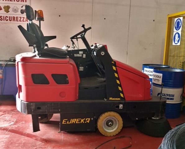 Powerful and Robust EUREKA Sweeper - Industrial Solutions
